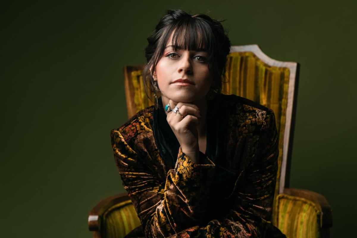 Taylor Rae on Country Music News International Radio Show - Country ...