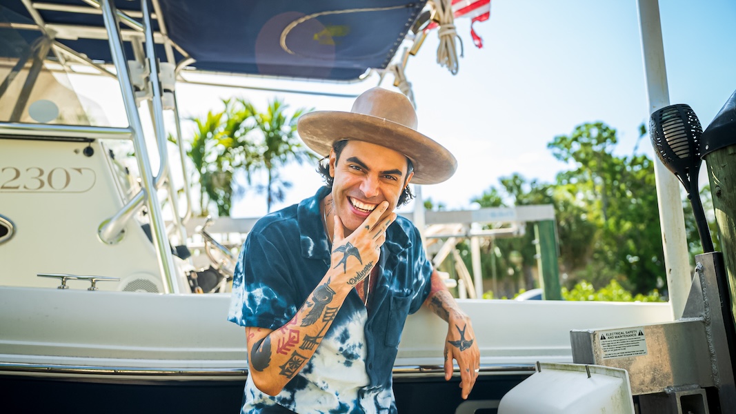 Niko Moon Boat Song - Country Music News International